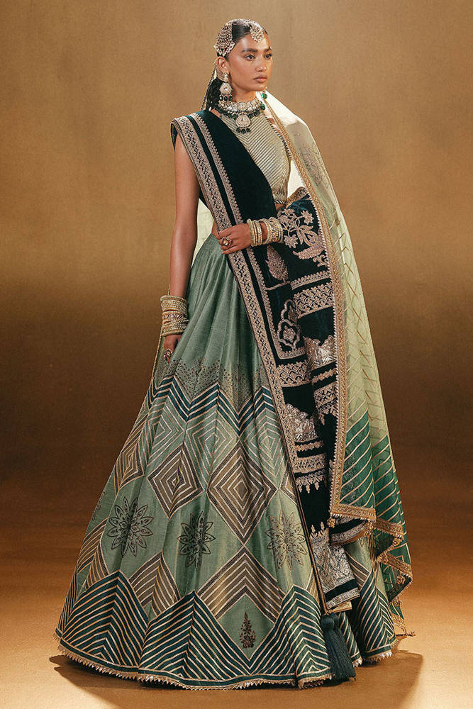 Mohsin Naveed Ranjha Design Studio. Rangeeli