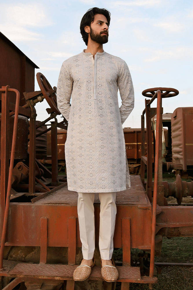 Mohsin Naveed Ranjha Design Studio. Roshaan
